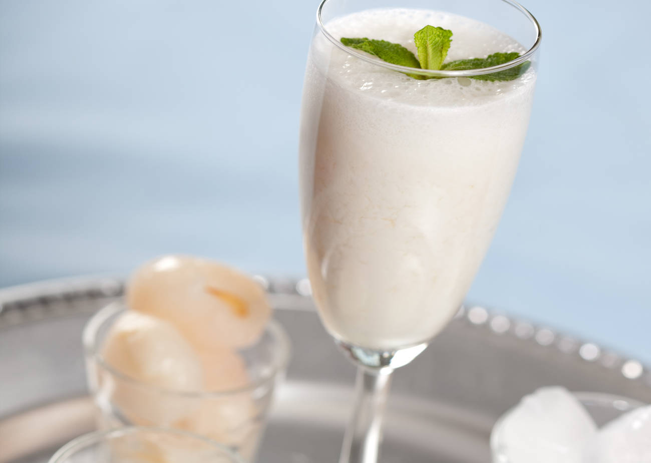 Pinneaple Lassi Cocktail | Recipes Dani